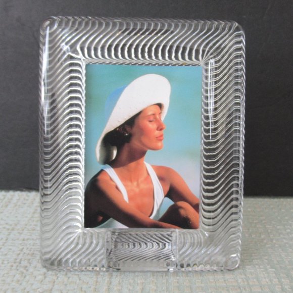Mikasa | Accents | Mikasa Waved Ribbed Pattern Crystal Photo Frame For ...